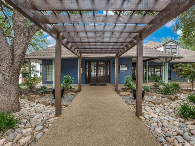 The Reese at Eastchase 2 Bedroom Apartment for Rent at 9001 Randol Mill Rd, Fort Worth, TX 76120