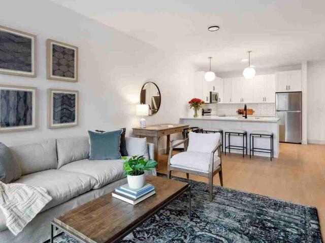 The Reeve Lakeside 1 Bedroom Apartment for Rent at 4600 Lake Road Ave, Robbinsdale, MN 55422