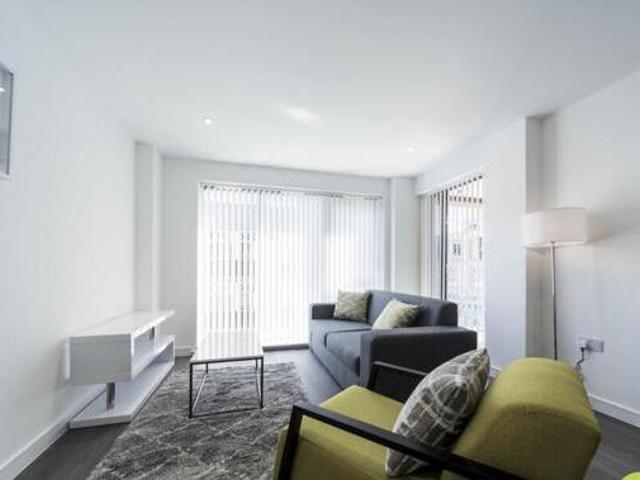 The Regal, Polytechnic Street, 1 Bedroom Flat