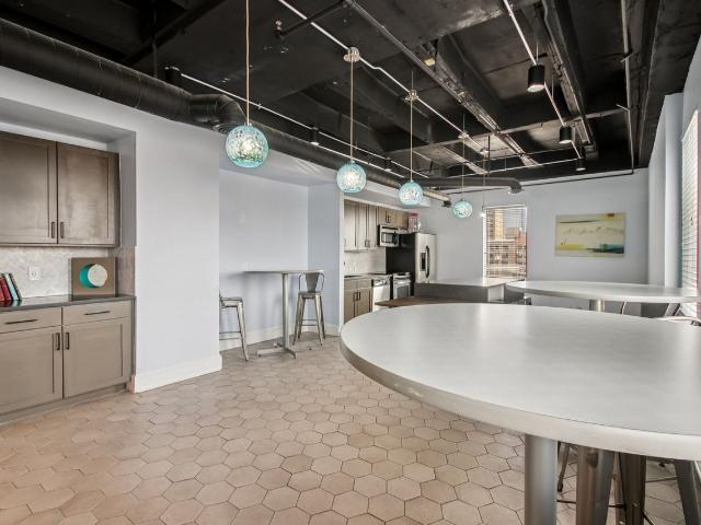 The Regency Apartments 2 Bedroom Apartment for Rent at 333 Nw 5th St, Oklahoma City, OK 73102 Downtown Oklahoma City