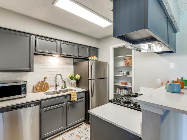 The Reid Apartments 2 Bedroom Apartment for Rent at 2934 Alouette Dr, Grand Prairie, TX 75052