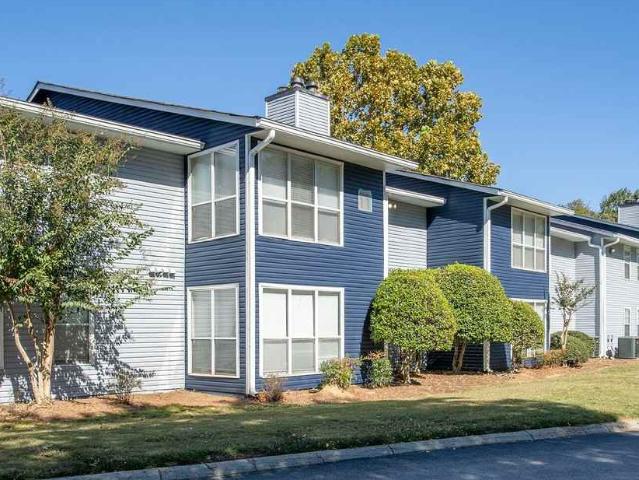 The Reserve 2 Bedroom Apartment for Rent at 5650 Hillandale Dr, Lithonia, GA 30058