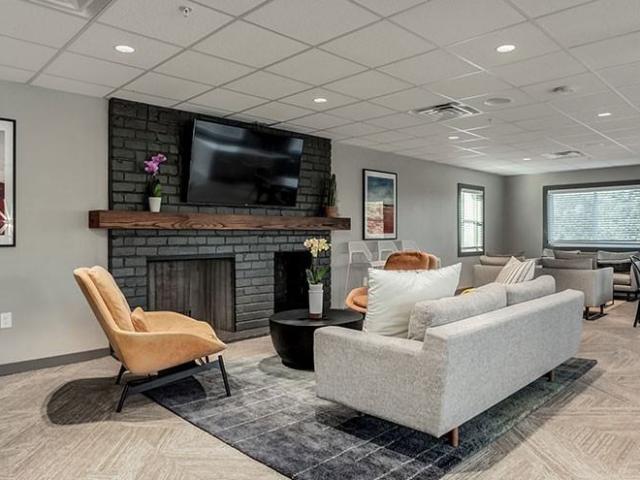 The Reserve at 77 Apartment Homes 1 Bedroom Apartment for Rent at 12000 W 77th Ter, Lenexa, KS 66216