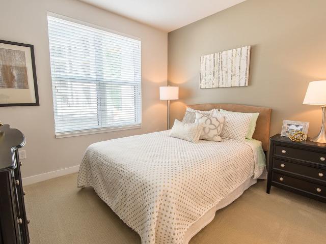 The Reserve at the Ballpark 3 Bedroom Apartment for Rent at 2875 Crescent Pkwy, Atlanta, GA 30339