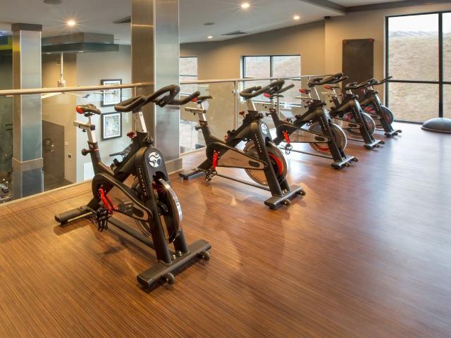 The Reserve at the Ballpark 1 Bedroom Apartment for Rent at 2875 Crescent Pkwy, Atlanta, GA 30339