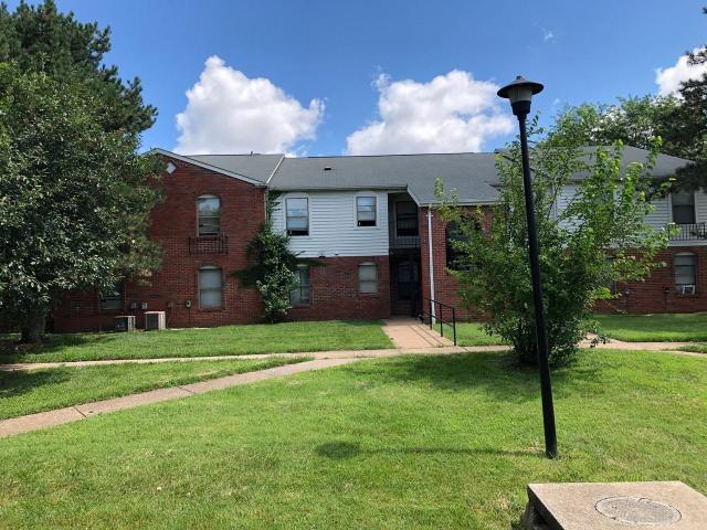 The Reserve at Heritage Apartments 2 Bedroom Apartment for Rent at 4378 Cottage Ave, St. Louis, MO 63113 The Ville