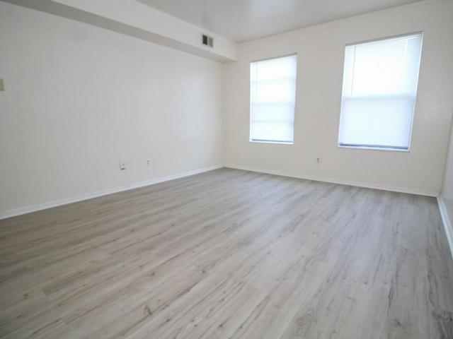 The Reserve at Heritage Apartments 2 Bedroom Apartment for Rent at 4378 Cottage Ave, St. Louis, MO 63113 The Ville