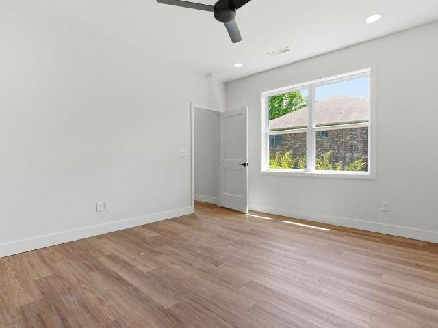 The Reserve at Olde Ivy 3 Bedroom Apartment for Rent at 4423 S Reed Ave, Springfield, MO 65804