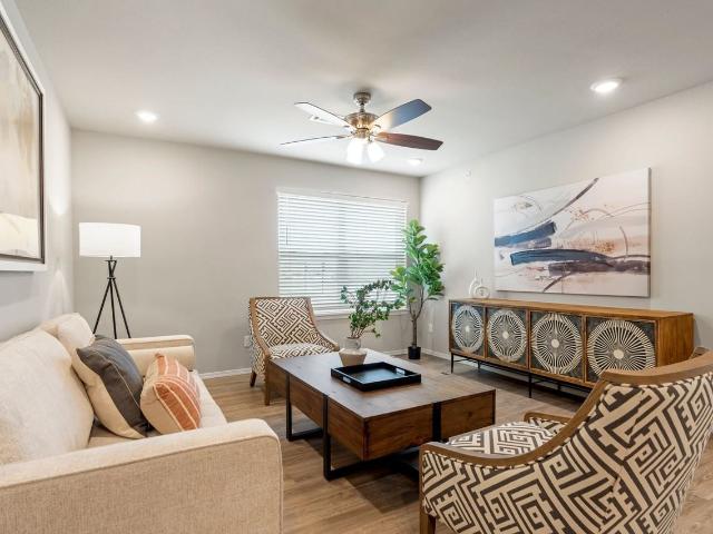 The Reserve at Springdale 2 Bedroom Apartment for Rent at 3324 S Old Missouri Rd, Springdale, AR 72764