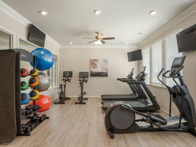 The Reserve at Springdale 3 Bedroom Apartment for Rent at 3324 S Old Missouri Rd, Springdale, AR 72764