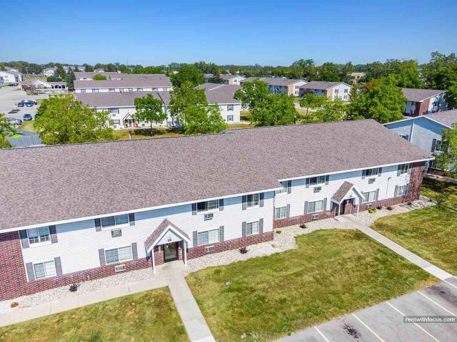 The Reserve on Southtowne I 1 Bedroom Apartment for Rent at 333 311, 211, 225, 235, 245, 323, 333 Southtowne Dr South Milwaukee, WI 53172