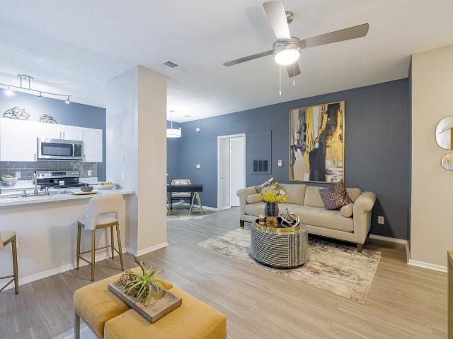 The Residence at North Dallas 2 Bedroom Apartment for Rent at 18665 Midway Rd, Dallas, TX 75287