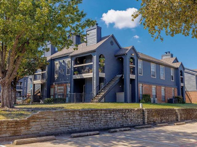 The Residence at North Dallas Studio Apartment for Rent at 18665 Midway Rd, Dallas, TX 75287