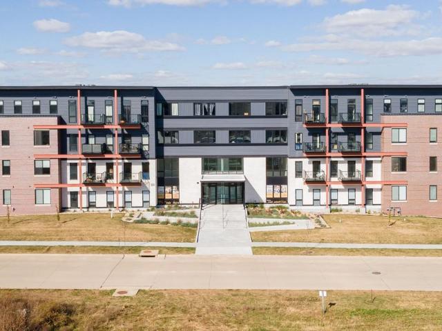 The Residence at Willow Falls 1 Bedroom Apartment for Rent at 825 Bluegrass Cir, Cedar Falls, IA 50613