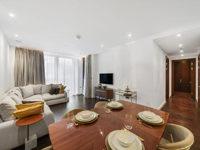 The Residence, London SW11, 2 bed flat to rent, £3,683 pcm | PrimeLocation