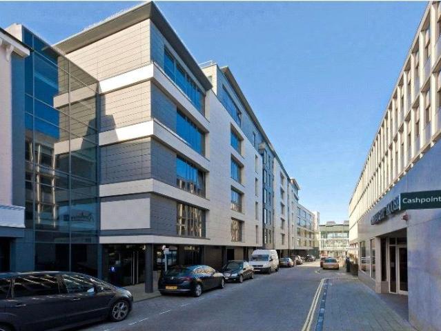 The Residence, 1 Alexandra Terrace. 2 bed apartment to rent £2,300 pcm £531 pw