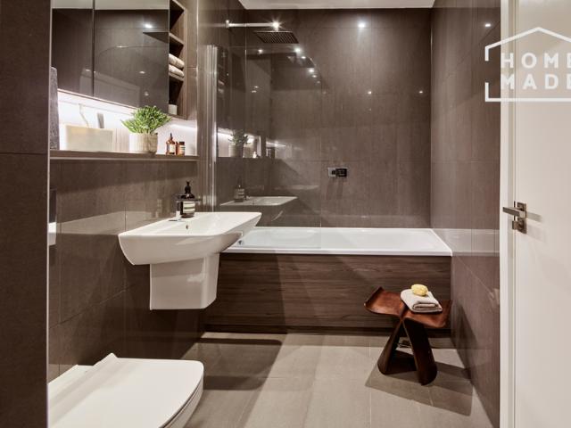 The Residences, West Tower, M15