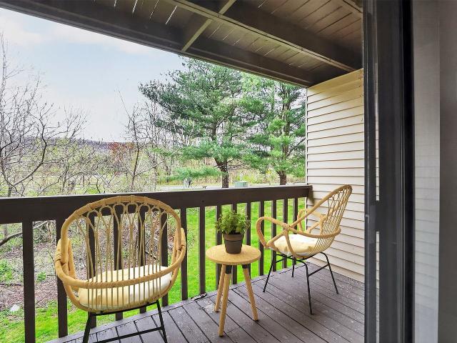 The Residences at Talcott, an Eagle Rock Community 2 Bedroom Apartment for Rent at 1 Old Canal Way, Weatogue, CT 06089