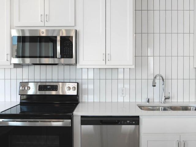 The Residences at Zuelke – Downtown Appleton Living 2 Bedroom Apartment for Rent at 105 W College Ave, Appleton, WI 54911 Downtown Appleton