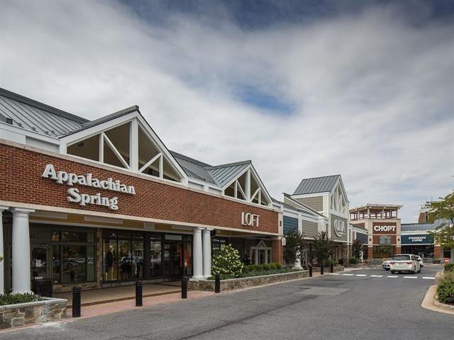 The Residences at Congressional Village 2 Bedroom Apartment for Rent at 198 Halpine Rd, Rockville, MD 20852 Central Rockville
