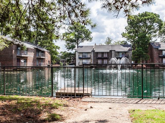 The Residences at Lakeview 2 Bedroom Apartment for Rent at 2774 S Mendenhall Rd, Memphis, TN 38115 Southeast Memphis