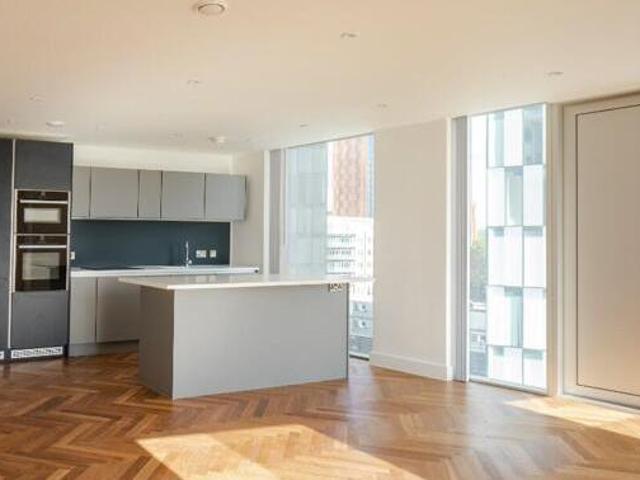 The Residences Deansgate Square, Manchester, 3 Bedroom Apartment