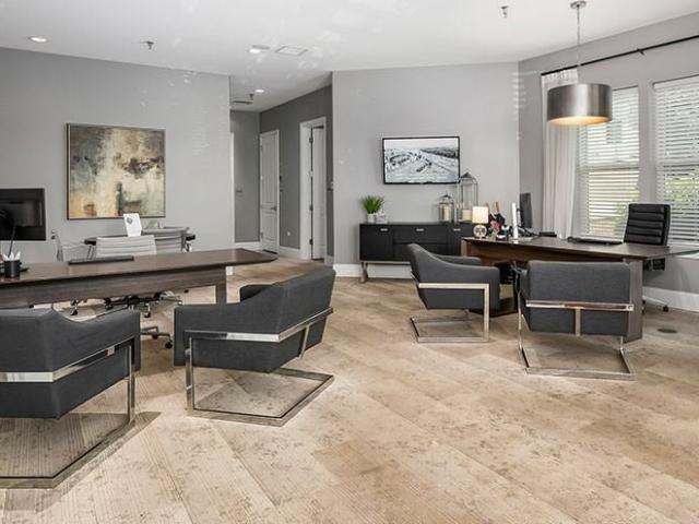 The Residences of Orland Park Crossing 2 Bedroom Apartment for Rent at 9510 W 140th St, Orland Park, IL 60462