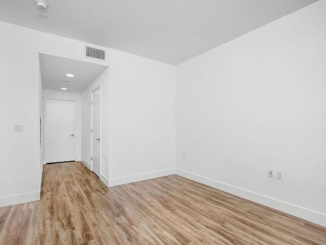 The Rhys Studio Apartment for Rent at 453 S Kenmore Ave, Los Angeles, CA 90020 Wilshire Center Koreatown