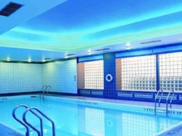 The Ritz Plaza: 1 bd 1 ba