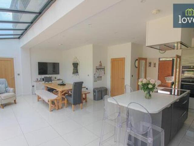 The Riverbank, Louth, 5 Bedroom Detached