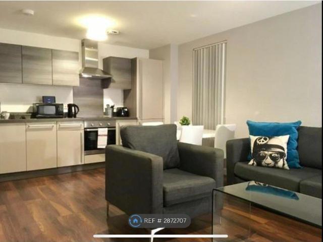 The Riverside, Manchester M5, 2 bed flat to rent, £1,300 pcm | PrimeLocation