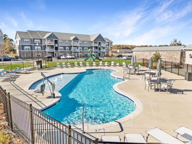 The Rivi 3 Bedroom Apartment for Rent at 458 E Riviera Blvd, Foley, AL 36535