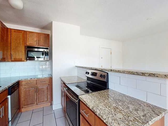 The Richelieu 2 Bedroom Apartment for Rent at 405 E Armour Blvd, Kansas City, MO 64109 Central Hyde Park