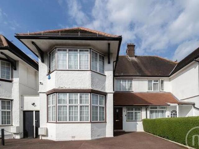 The Ridgeway, Golders Green, 4 Bedroom Semi detached