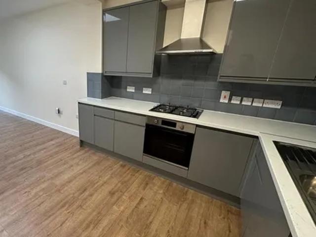 The Ridgeway, London, NW9 0UH, United Kingdom | 4 bed house for rent #138472157 | Rentberry