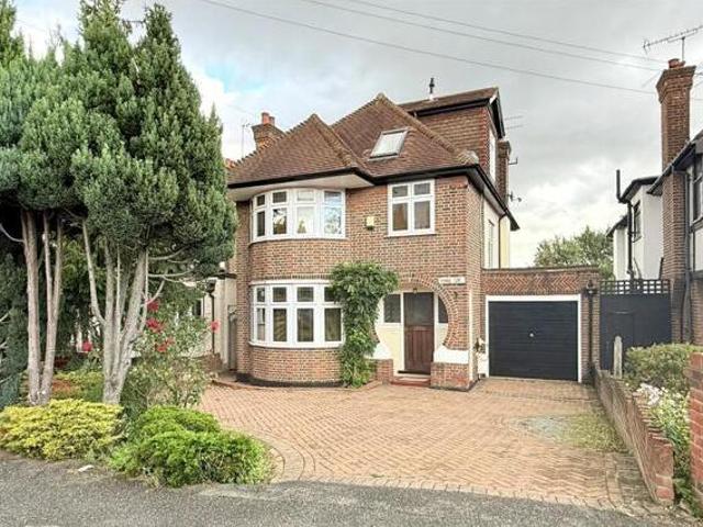 The Ridgeway, Mill Hill, 5 Bedroom Detached