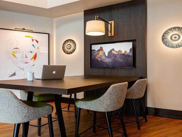 The Ridgewood by Windsor 3 Bedroom Apartment for Rent at 4211 Ridge Top Rd, Fairfax, VA 22030