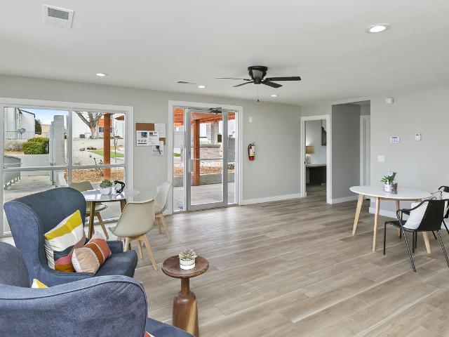 The Ridge 2 Bedroom Apartment for Rent at 557 Tramway Blvd Ne, Albuquerque, NM 87123