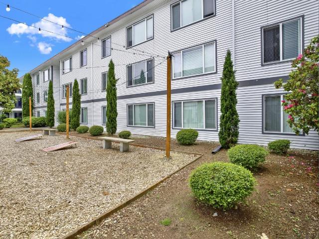 The Ridge at Bellevue 1 Bedroom Apartment for Rent at 13831 Ne 8th St, Bellevue, WA 98005 Wilburton NE 8th St