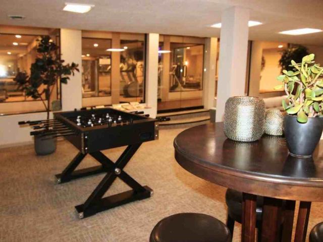 The Ridge Overland Park 2 Bedroom Apartment for Rent at 8900 W 102nd Ter, Overland Park, KS 66212