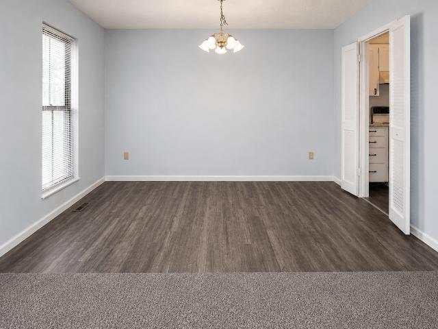 The Ridge Overland Park 2 Bedroom Apartment for Rent at 8900 W 102nd Ter, Overland Park, KS 66212