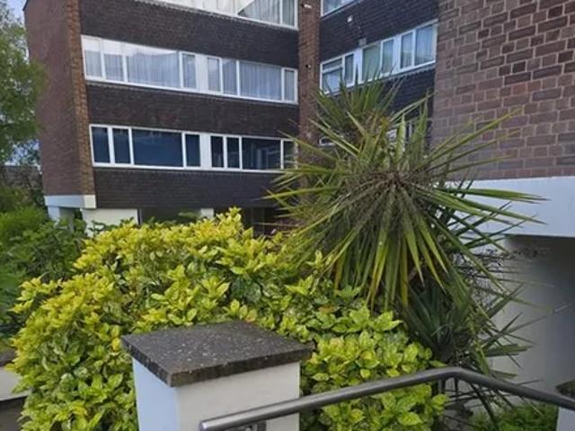 The Ridings, London, IG7 4QH, United Kingdom | 2 bed apartment for rent #167489154 | Rentberry