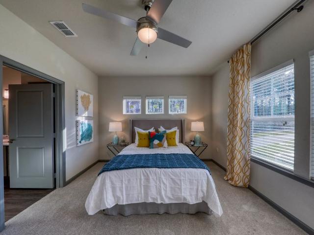 The Ridley 3 Bedroom Apartment for Rent at 12517 Beach Blvd, Jacksonville, FL 32246 Sandalwood