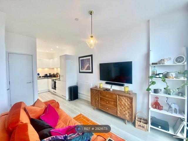 The Ring, Bracknell RG12, Studio to rent, £1,200 pcm | PrimeLocation