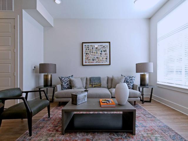 The Rise Apartments 1 Bedroom Apartment for Rent at 420 Monroe Ave, Memphis, TN 38103 New Pathways