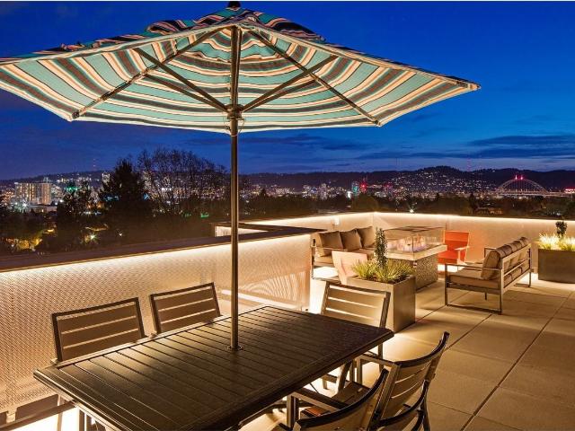 The Russell by Trion Living Studio Apartment for Rent at 2621 Ne 7th Ave, Portland, OR 97212 Eliot