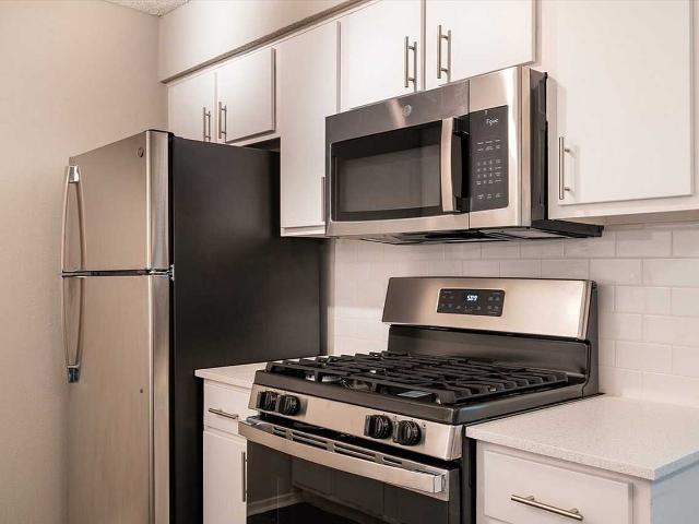 The Ruston 3 Bedroom Apartment for Rent at 500 Ridgecrest Cir, Saginaw, TX 76179 Rancho North