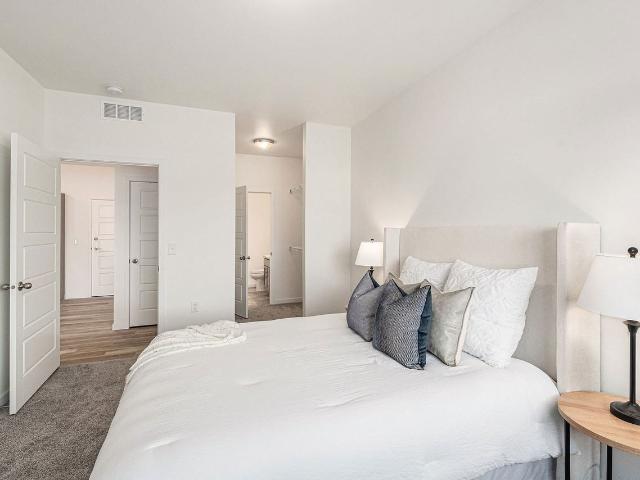 The Wondery 4 Bedroom Apartment for Rent at 5600 S Rateliff Ave, Sioux Falls, SD 57108