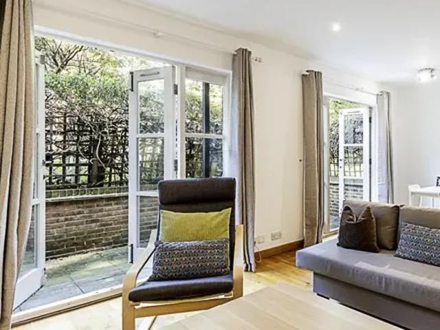 The Woodman, 60 Battersea High Street, London, SW11 3HX, United Kingdom | 2 bed house for rent #135549859 | Rentberry