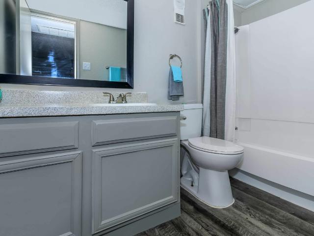 The Woodford 1 Bedroom Apartment for Rent at 6001 Oakland Hills Drive, Fort Worth, TX 76112 Woodhaven